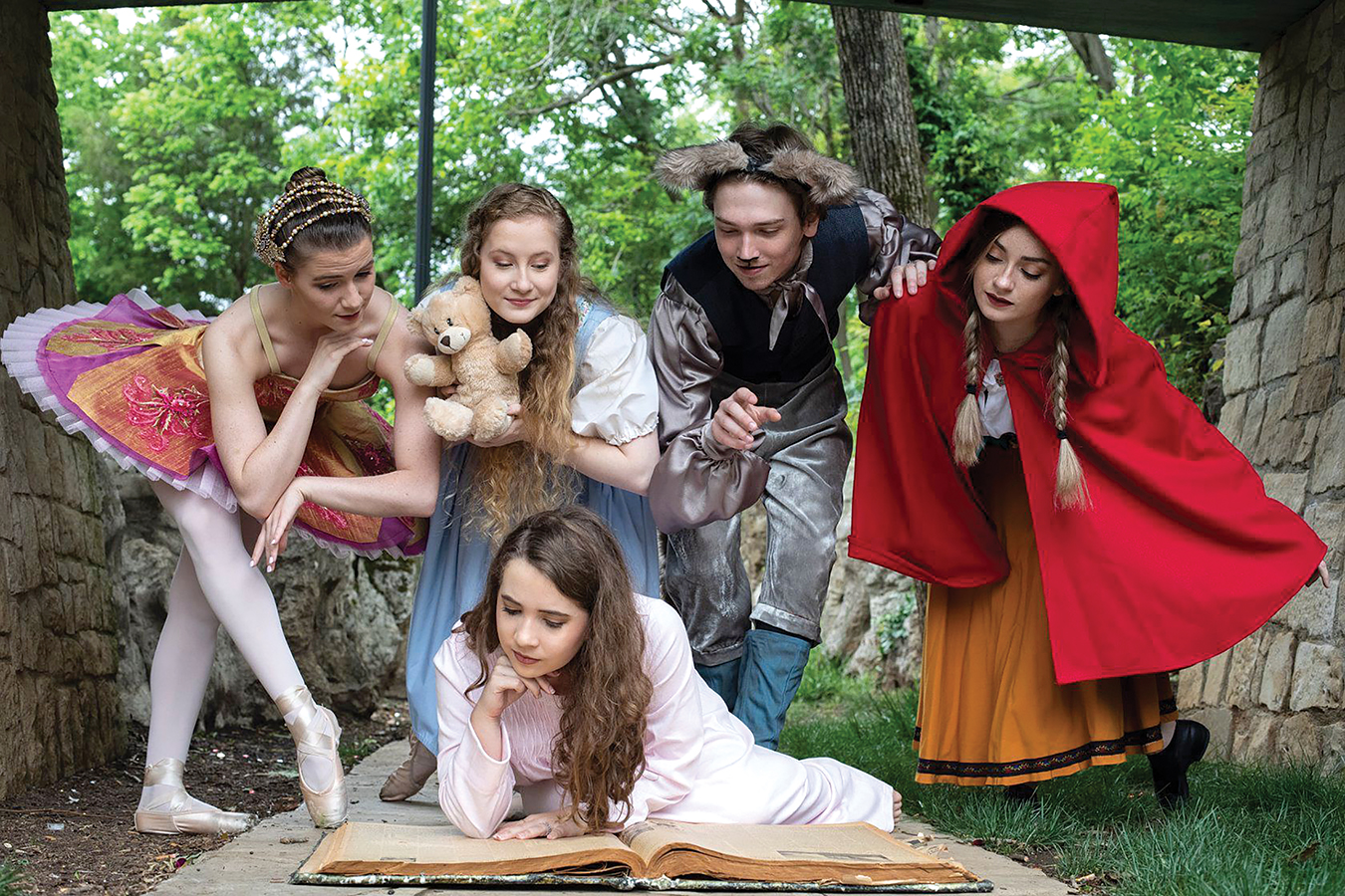 WinterDance: Fairytales & Fables presented by The WKU Dance Company ...